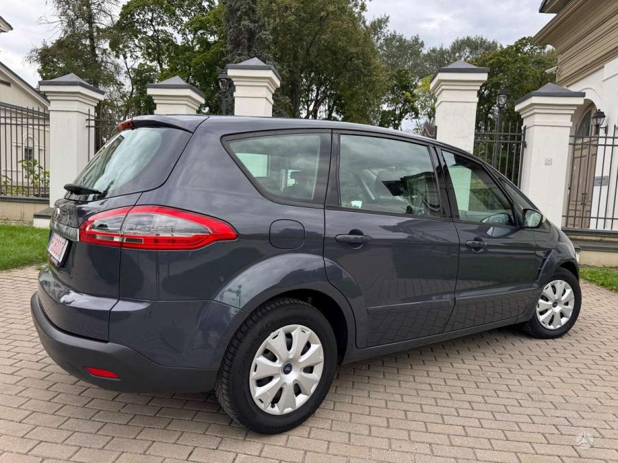 Pelēks Ford S-Max 2013 Viļņa, ar dzinēja tilpumu 2.00 L un nobraukumu 267 tūkst. km par 4750 €, foto 19 vietnē AUTOMOTO.COM.LV