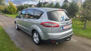 Pelēks Ford S-Max 2013 Kauņa, ar dzinēja tilpumu 1.60 L un nobraukumu 282 tūkst. km par 3700 €, foto 4 vietnē AUTOMOTO.COM.LV
