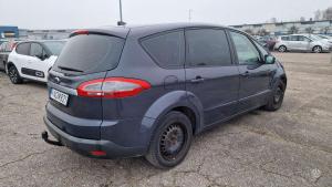 Grey Ford S-Max 2014 in Marijampole, with an engine capacity of 2.00 L and mileage of 219 thousand km for 4950 €, photo 5 on AUTOMOTO.COM.LV