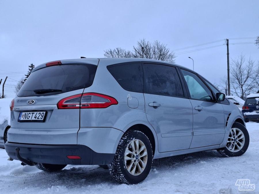 Pelēks Ford S-Max 2014 Klaipėda, ar dzinēja tilpumu 2.00 L un nobraukumu 260 tūkst. km par 4000 €, foto 7 vietnē AUTOMOTO.COM.LV