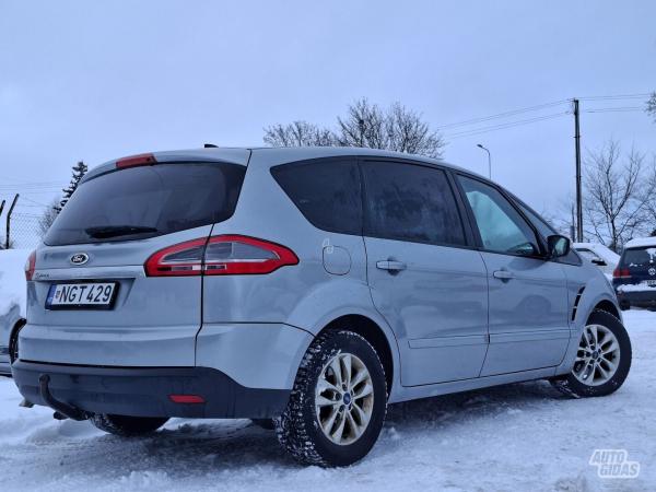 Grey Ford S-Max 2014 in Silute, with an engine capacity of 2.00 L and mileage of 260 thousand km for 3999 €, photo 7 on AUTOMOTO.COM.LV