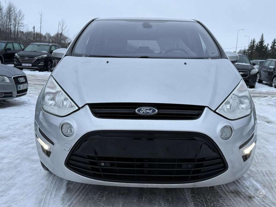 Grey Ford S-Max 2014 in Utena, with an engine capacity of 2.00 L and mileage of 291 thousand km for 4350 €, photo 7 on AUTOMOTO.COM.LV