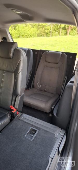Grey Ford S-Max 2014 in Vilnius, with an engine capacity of 2.00 L and mileage of 265 thousand km for 6000 €, photo 14 on AUTOMOTO.COM.LV