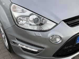 Grey Ford S-Max 2014 in Taurage, with an engine capacity of 2.00 L and mileage of 213 thousand km for 5300 €, photo 5 on AUTOMOTO.COM.LV