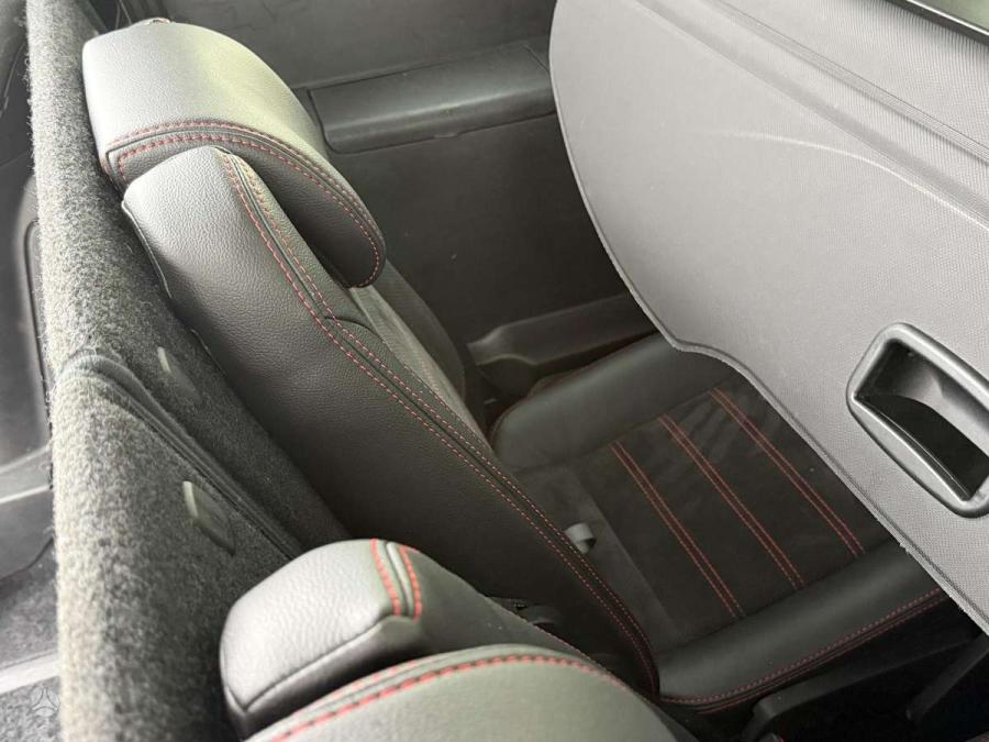 Grey Ford S-Max 2014 in Taurage, with an engine capacity of 2.00 L and mileage of 213 thousand km for 5300 €, photo 14 on AUTOMOTO.COM.LV