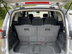 Grey Ford S-Max 2014 in Vilnius, with an engine capacity of 2.00 L and mileage of 230 thousand km for 3850 €, photo 11 on AUTOMOTO.COM.LV