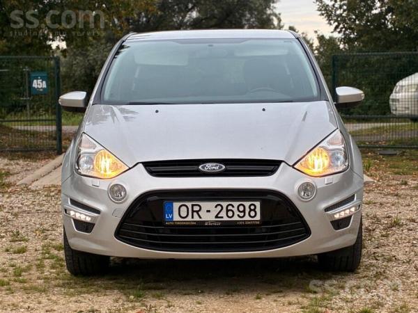 Форд С-Макс 2014 в Кулдига на AUTOMOTO.COM.LV Серый Форд С-Макс 2014 в Кулдига, объемом двигателя 2.00 л и пробегом 269 тыс. км за 5990 €, фото 9 на AUTOMOTO.COM.LV