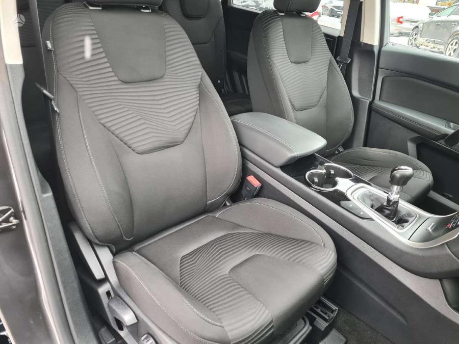 Pelēks Ford S-Max 2015 Kauņa, ar dzinēja tilpumu 2.00 L un nobraukumu 199 tūkst. km par 8900 €, foto 18 vietnē AUTOMOTO.COM.LV