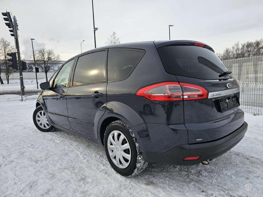 Pelēks Ford S-Max 2015 Kauņa, ar dzinēja tilpumu 1.60 L un nobraukumu 168 tūkst. km par 6350 €, foto 12 vietnē AUTOMOTO.COM.LV