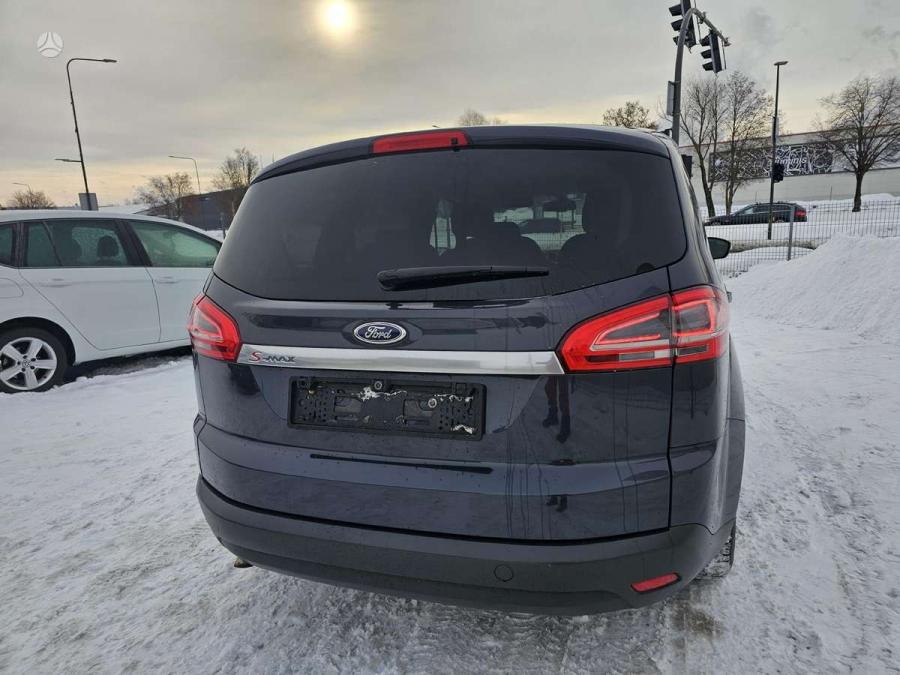 Pelēks Ford S-Max 2015 Kauņa, ar dzinēja tilpumu 1.60 L un nobraukumu 168 tūkst. km par 6350 €, foto 18 vietnē AUTOMOTO.COM.LV