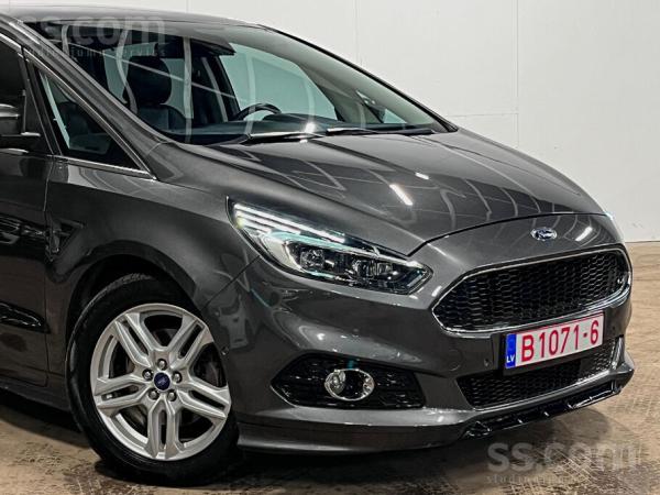 Grey Ford S-Max 2016 in Jurmala, with an engine capacity of 2.00 L and mileage of 256 thousand km for 13450 €, photo 3 on AUTOMOTO.COM.LV