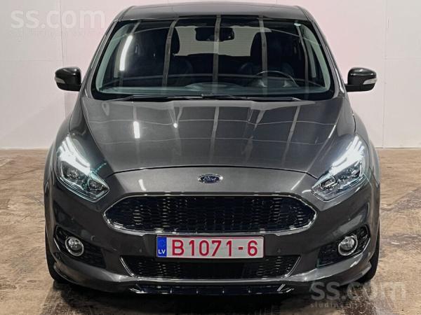 Grey Ford S-Max 2016 in Jurmala, with an engine capacity of 2.00 L and mileage of 256 thousand km for 13450 €, photo 4 on AUTOMOTO.COM.LV
