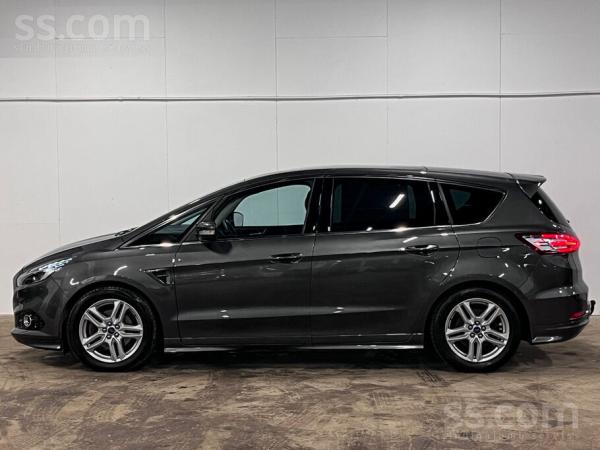 Grey Ford S-Max 2016 in Jurmala, with an engine capacity of 2.00 L and mileage of 256 thousand km for 13450 €, photo 5 on AUTOMOTO.COM.LV