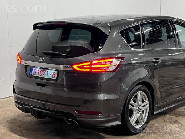 Grey Ford S-Max 2016 in Jurmala, with an engine capacity of 2.00 L and mileage of 256 thousand km for 13450 €, photo 10 on AUTOMOTO.COM.LV