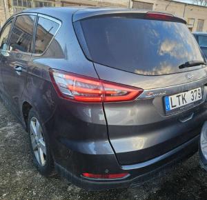 Grey Ford S-Max 2016 in Vilnius, with an engine capacity of 2.00 L and mileage of 340 thousand km for 3900 €, photo 3 on AUTOMOTO.COM.LV