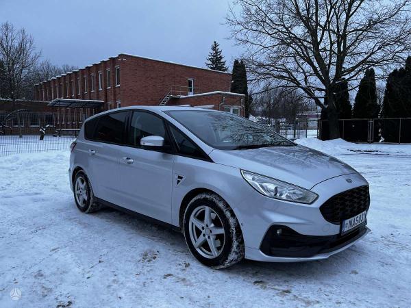 Pelēks Ford S-Max 2016 Alīta, ar dzinēja tilpumu 2.00 L un nobraukumu 250 tūkst. km par 6950 €, foto 1 vietnē AUTOMOTO.COM.LV