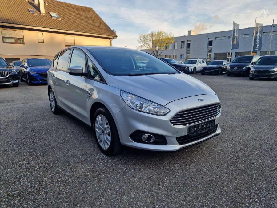 Pelēks Ford S-Max 2016 Kauņa, ar dzinēja tilpumu 1.50 L un nobraukumu 91 tūkst. km par 8500 €, foto 1 vietnē AUTOMOTO.COM.LV