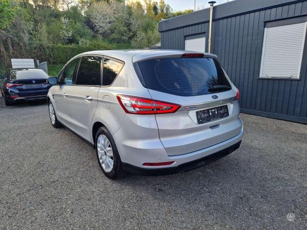Grey Ford S-Max 2016 in Kaunas, with an engine capacity of 1.50 L and mileage of 91 thousand km for 8500 €, photo 6 on AUTOMOTO.COM.LV