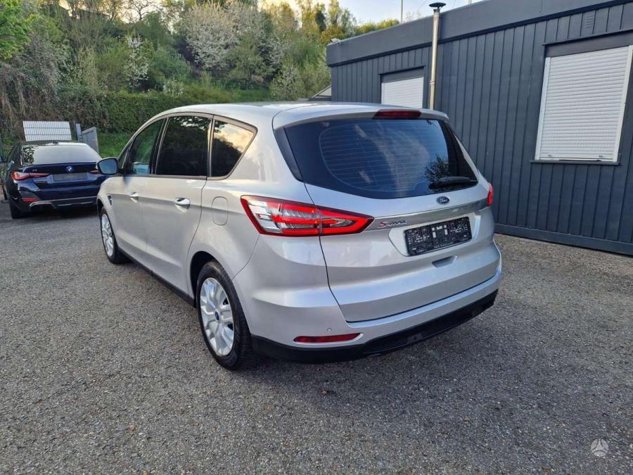 Pelēks Ford S-Max 2016 Kauņa, ar dzinēja tilpumu 1.50 L un nobraukumu 91 tūkst. km par 8500 €, foto 6 vietnē AUTOMOTO.COM.LV