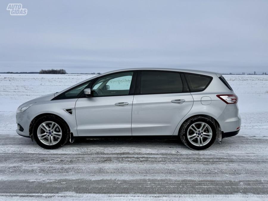 Pelēks Ford S-Max 2016 Vilkaviškis, ar dzinēja tilpumu 2.00 L un nobraukumu 246 tūkst. km par 9600 €, foto 6 vietnē AUTOMOTO.COM.LV