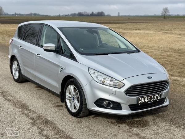 Pelēks Ford S-Max 2016 Vilkaviškis, ar dzinēja tilpumu 2.00 L un nobraukumu 246 tūkst. km par 9300 €, foto 2 vietnē AUTOMOTO.COM.LV