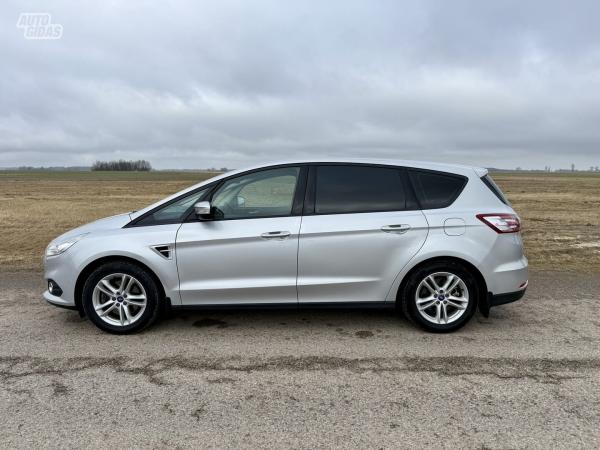 Pelēks Ford S-Max 2016 Vilkaviškis, ar dzinēja tilpumu 2.00 L un nobraukumu 246 tūkst. km par 9300 €, foto 5 vietnē AUTOMOTO.COM.LV