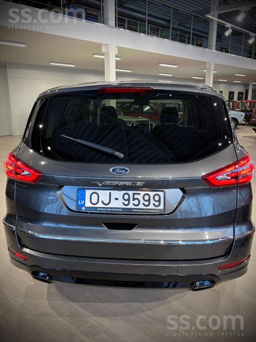 Pelēks Ford S-Max 2016 Dobele, ar dzinēja tilpumu 2.00 L un nobraukumu 227 tūkst. km par 9950 €, foto 5 vietnē AUTOMOTO.COM.LV