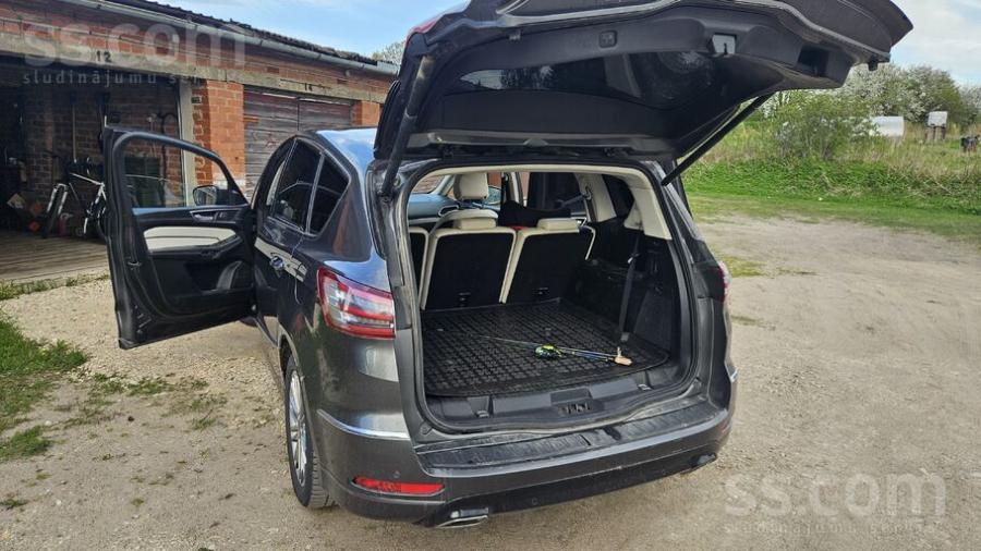 Pelēks Ford S-Max 2016 Alūksne, ar dzinēja tilpumu 2.00 L un nobraukumu 325 tūkst. km par 6700 €, foto 8 vietnē AUTOMOTO.COM.LV