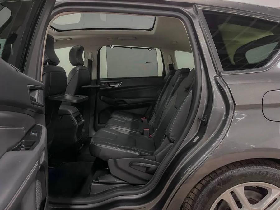 Pelēks Ford S-Max 2016 Jūrmala, ar dzinēja tilpumu 2.00 L un nobraukumu 256 tūkst. km par 12950 €, foto 22 vietnē AUTOMOTO.COM.LV