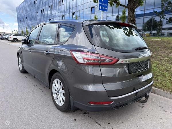 Grey Ford S-Max 2016 in Panevezys, with an engine capacity of 2.00 L and mileage of 283 thousand km for 7750 €, photo 7 on AUTOMOTO.COM.LV