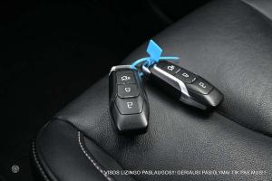 Grey Ford S-Max 2016 in Kretinga, with an engine capacity of 2.00 L and mileage of 241 thousand km for 9999 €, photo 39 on AUTOMOTO.COM.LV