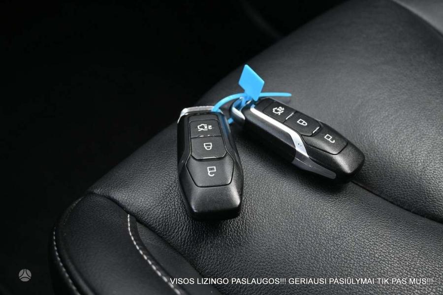 Grey Ford S-Max 2016 in Kretinga, with an engine capacity of 2.00 L and mileage of 241 thousand km for 9999 €, photo 39 on AUTOMOTO.COM.LV