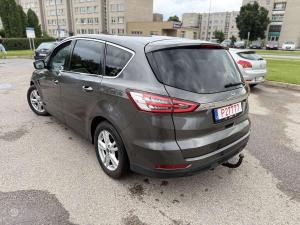 Grey Ford S-Max 2016 in Ukmerge, with an engine capacity of 2.00 L and mileage of 260 thousand km for 8850 €, photo 4 on AUTOMOTO.COM.LV