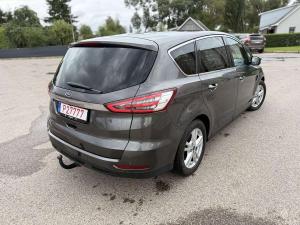 Grey Ford S-Max 2016 in Ukmerge, with an engine capacity of 2.00 L and mileage of 260 thousand km for 8850 €, photo 8 on AUTOMOTO.COM.LV