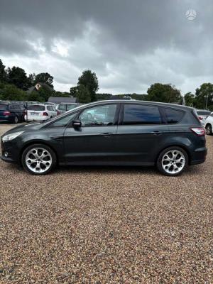 Grey Ford S-Max 2016 in Vilnius, with an engine capacity of 2.00 L and mileage of 301 thousand km for 7500 €, photo 3 on AUTOMOTO.COM.LV