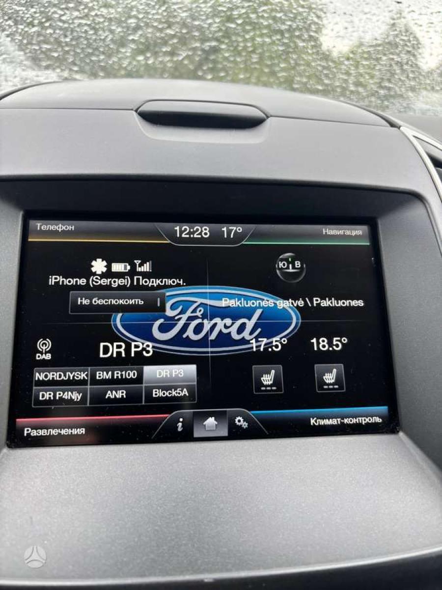 Grey Ford S-Max 2016 in Vilnius, with an engine capacity of 2.00 L and mileage of 301 thousand km for 7500 €, photo 13 on AUTOMOTO.COM.LV