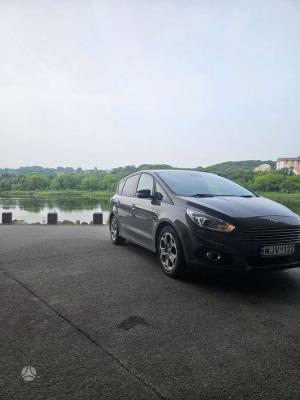 Grey Ford S-Max 2016 in Kaunas, with an engine capacity of 2.00 L and mileage of 260 thousand km for 7400 €, photo 3 on AUTOMOTO.COM.LV