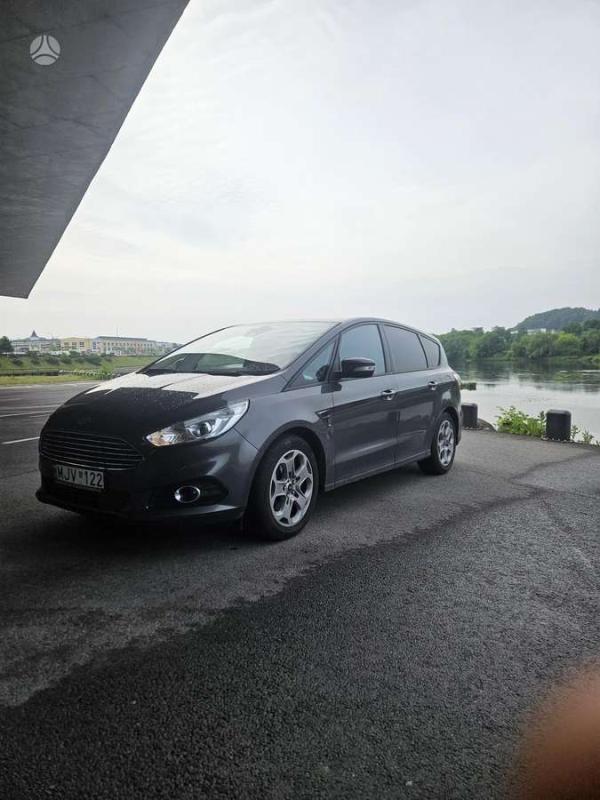 Grey Ford S-Max 2016 in Kaunas, with an engine capacity of 2.00 L and mileage of 260 thousand km for 7400 €, photo 3 on AUTOMOTO.COM.LV