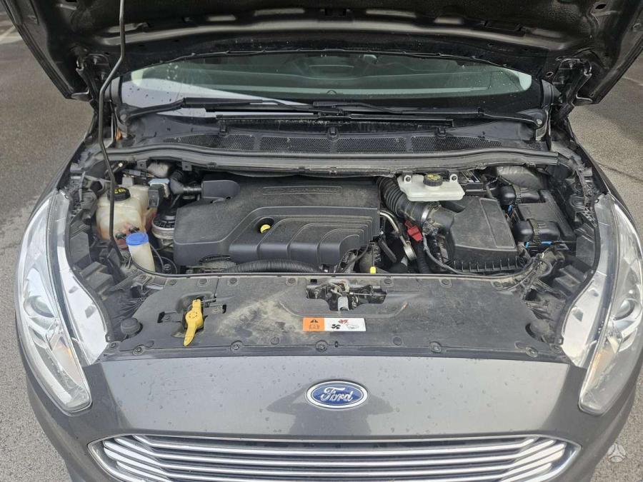 Grey Ford S-Max 2016 in Kaunas, with an engine capacity of 2.00 L and mileage of 260 thousand km for 7400 €, photo 9 on AUTOMOTO.COM.LV