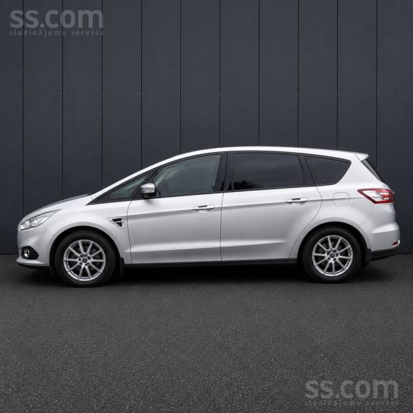 Ford S-Max 2016 Rīga vietnē Pelēks Ford S-Max 2016 Rīga, ar dzinēja tilpumu 2.00 L un nobraukumu 201 tūkst. km par 7100 €, foto 8 vietnē AUTOMOTO.COM.LV