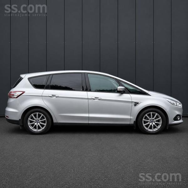 Ford S-Max 2016 Rīga vietnē Pelēks Ford S-Max 2016 Rīga, ar dzinēja tilpumu 2.00 L un nobraukumu 201 tūkst. km par 7100 €, foto 9 vietnē AUTOMOTO.COM.LV
