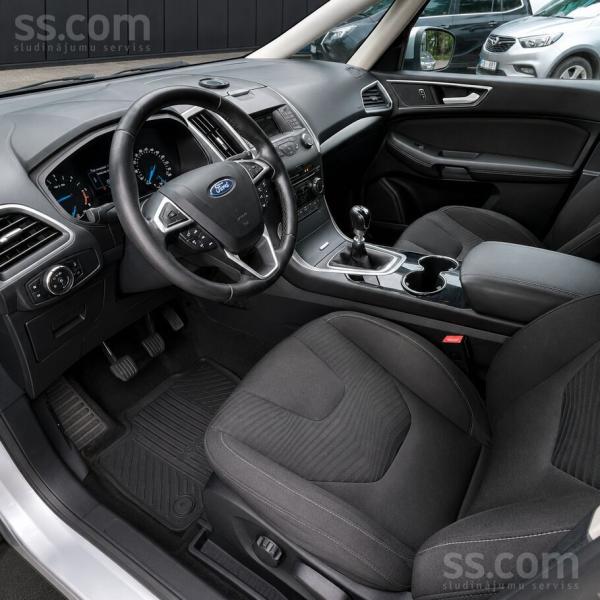 Ford S-Max 2016 Rīga vietnē Pelēks Ford S-Max 2016 Rīga, ar dzinēja tilpumu 2.00 L un nobraukumu 201 tūkst. km par 7100 €, foto 10 vietnē AUTOMOTO.COM.LV