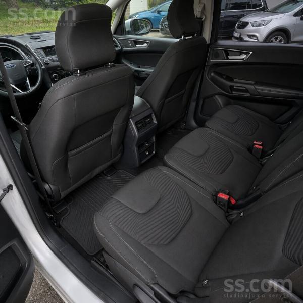 Ford S-Max 2016 Rīga vietnē Pelēks Ford S-Max 2016 Rīga, ar dzinēja tilpumu 2.00 L un nobraukumu 201 tūkst. km par 7100 €, foto 11 vietnē AUTOMOTO.COM.LV