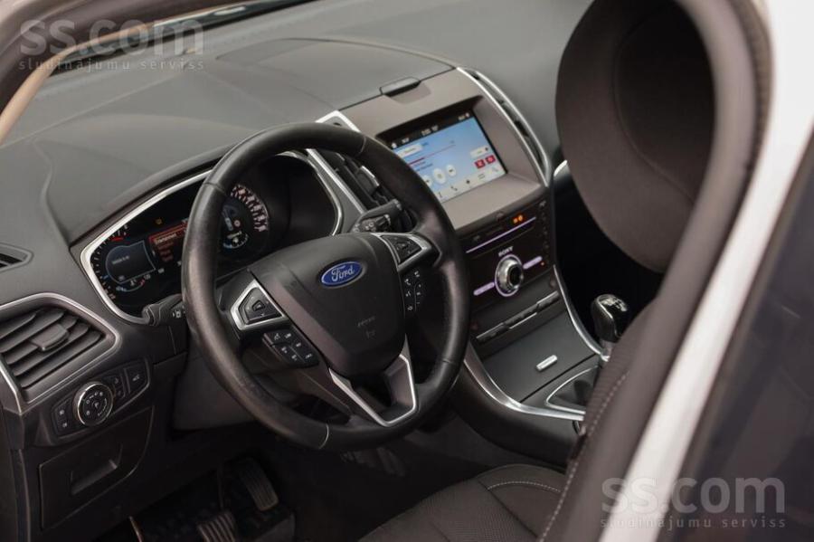 Grey Ford S-Max 2016 in Riga, with an engine capacity of 2.00 L and mileage of 364 thousand km for 6995 €, photo 10 on AUTOMOTO.COM.LV