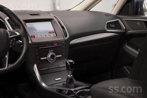 Grey Ford S-Max 2016 in Riga, with an engine capacity of 2.00 L and mileage of 364 thousand km for 6995 €, photo 14 on AUTOMOTO.COM.LV