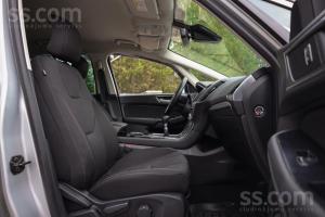 Grey Ford S-Max 2016 in Riga, with an engine capacity of 2.00 L and mileage of 364 thousand km for 6995 €, photo 17 on AUTOMOTO.COM.LV