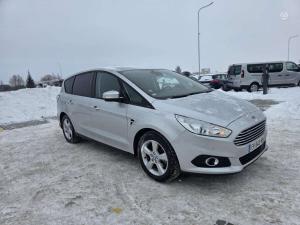 Pelēks Ford S-Max 2017 Tauragė, ar dzinēja tilpumu 2.00 L un nobraukumu 194 tūkst. km par 9200 €, foto  vietnē AUTOMOTO.COM.LV