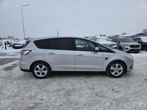 Pelēks Ford S-Max 2017 Tauragė, ar dzinēja tilpumu 2.00 L un nobraukumu 194 tūkst. km par 9200 €, foto 3 vietnē AUTOMOTO.COM.LV