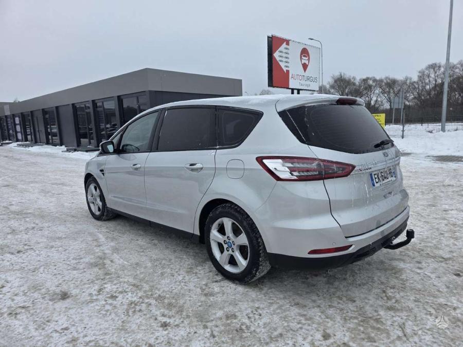 Pelēks Ford S-Max 2017 Tauragė, ar dzinēja tilpumu 2.00 L un nobraukumu 194 tūkst. km par 9200 €, foto 6 vietnē AUTOMOTO.COM.LV