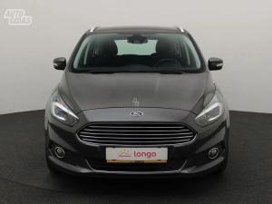 Grey Ford S-Max 2017 in Vilnius, with an engine capacity of 2.00 L and mileage of 176 thousand km for 9499 €, photo 4 on AUTOMOTO.COM.LV